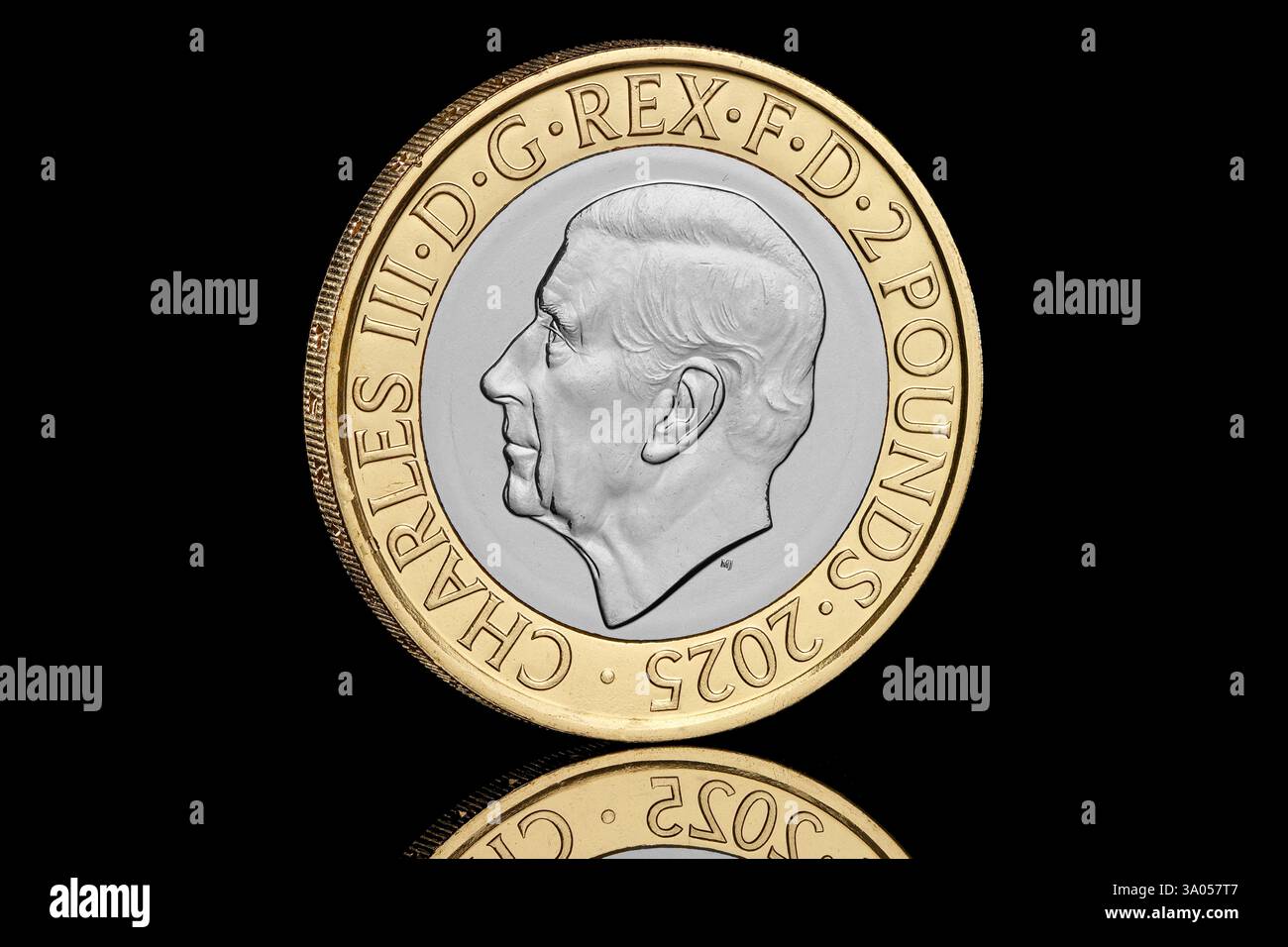 2025 pound coin hi-res stock photography and images - Alamy