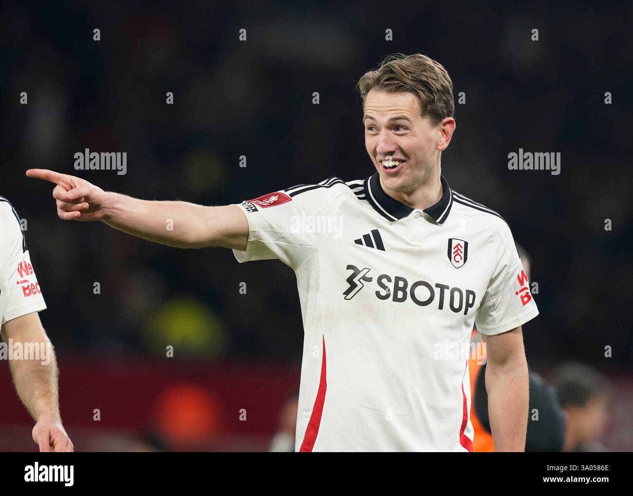 Manchester, UK. 2nd Mar, 2025. Sander Berge of Fulham celebrates during ...