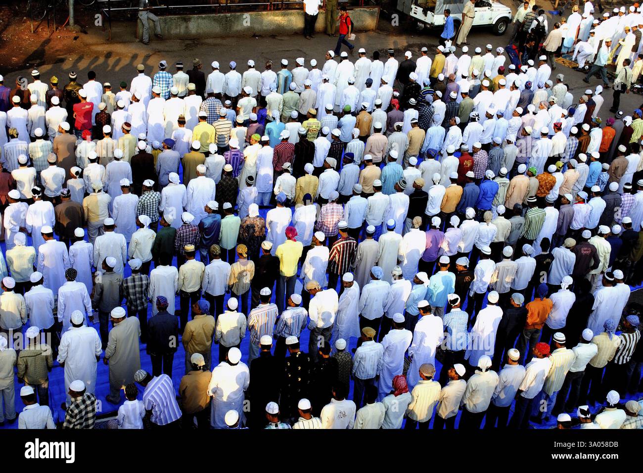 Bakra eid namaz at bandra station, Bombay, Mumbai, Maharashtra, India ...
