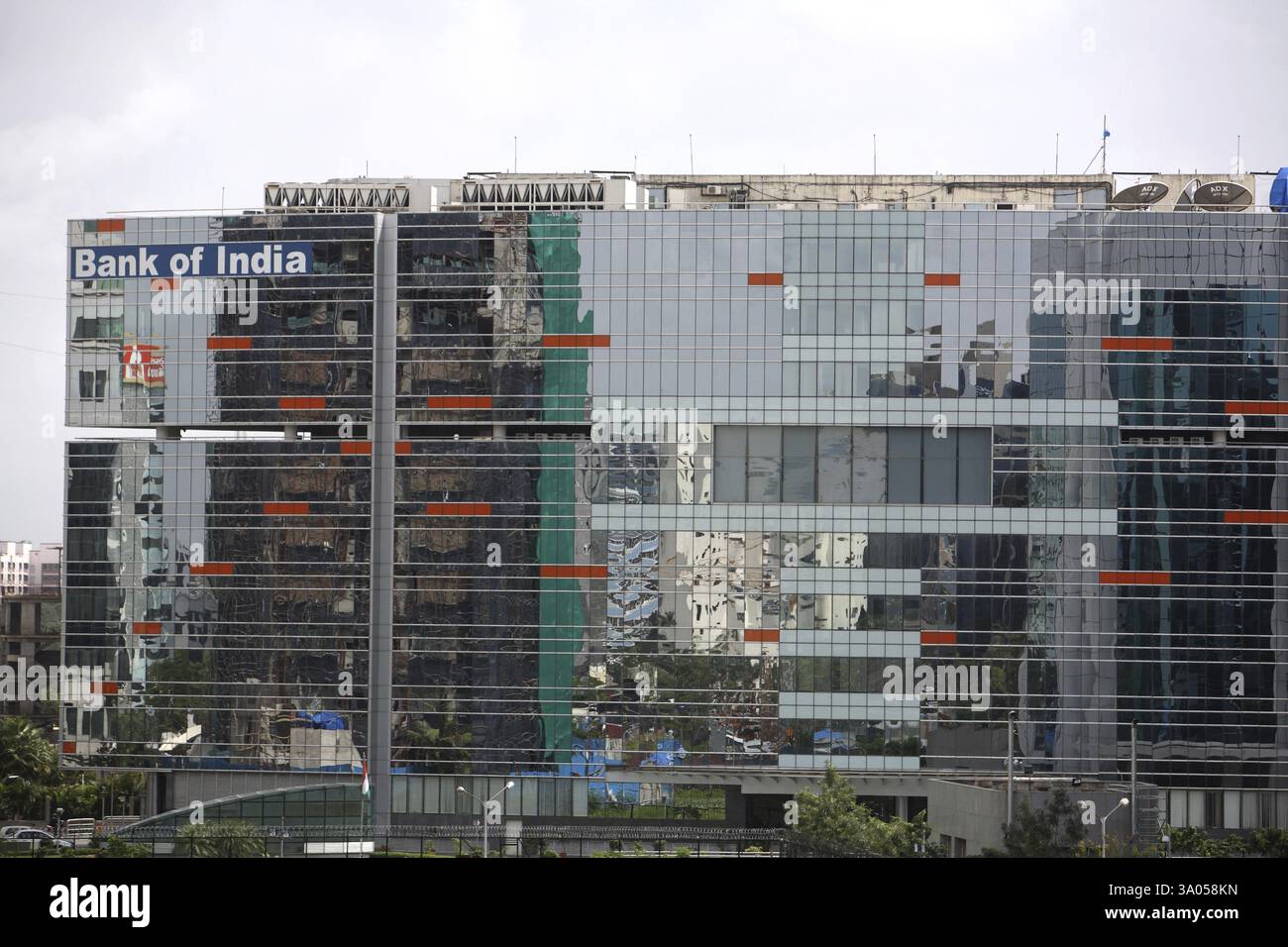 Bank of india building at bandra kurla complex, Bombay Mumbai ...