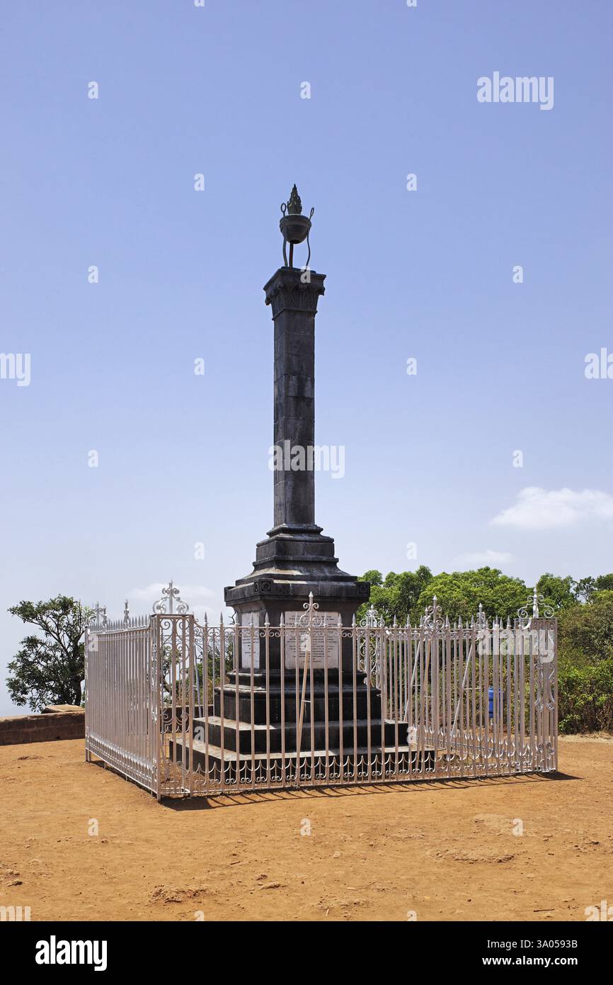 Lodwick monument in 1874 AD At Lodwickpoint, Mahableshwar Mahabaleshwar ...