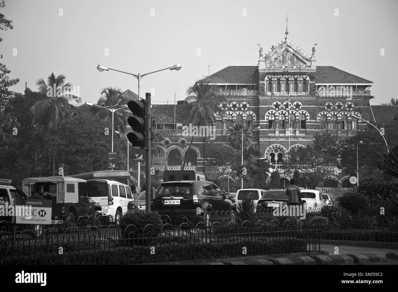 Police Headquarters, Fort, S p mukherjee chowk, shahid bhagat sing marg ...