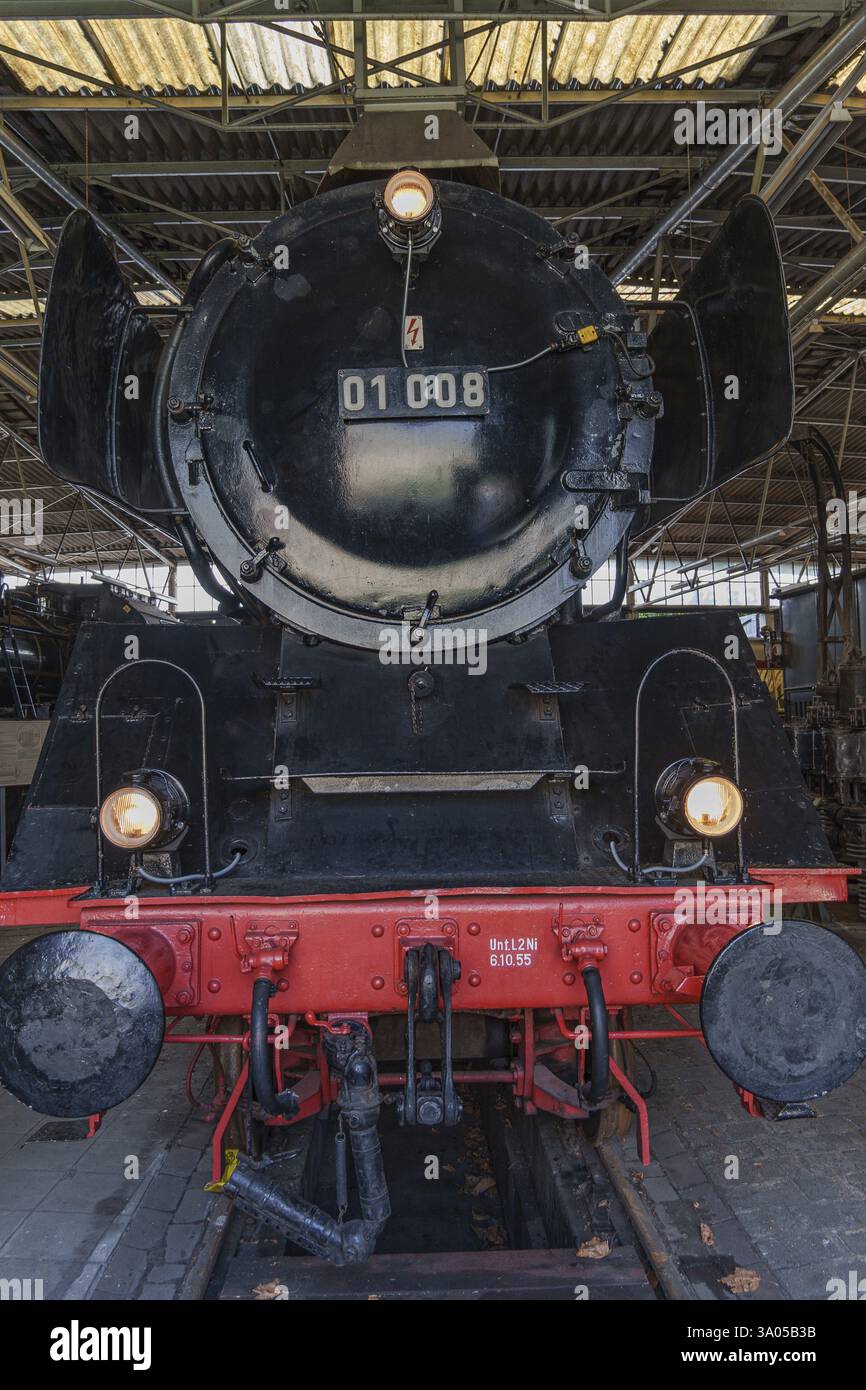 Rail vehicle front view hi-res stock photography and images - Alamy