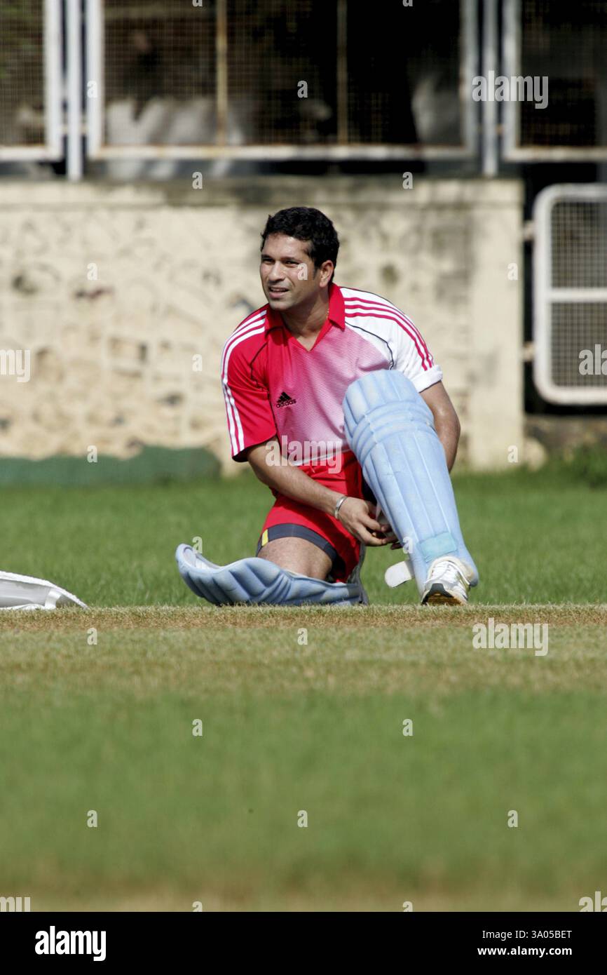 Master Blaster Sachin Tendulkar net practicing in Bombay Mumbai ...