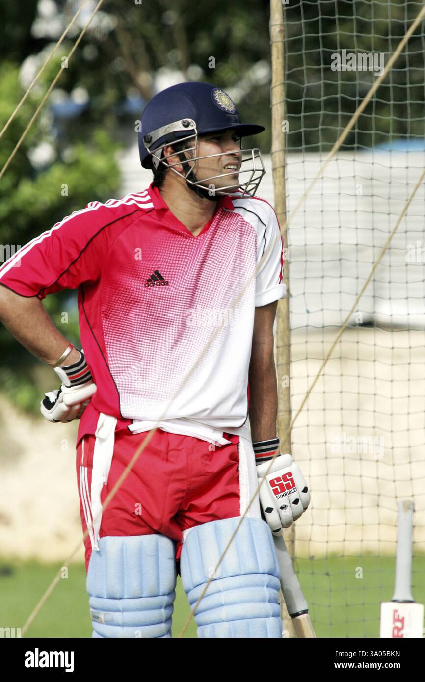 Master Blaster Sachin Tendulkar net practicing in Bombay Mumbai ...