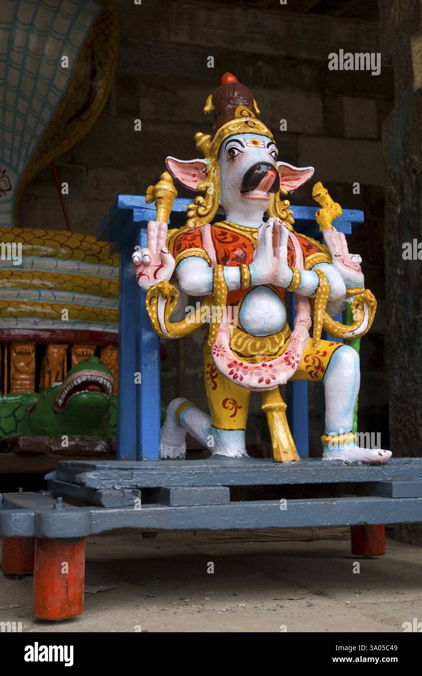 Colourful Nandi Vahanam Lord Shiva's vehicle in Arunachaleshwara temple ...