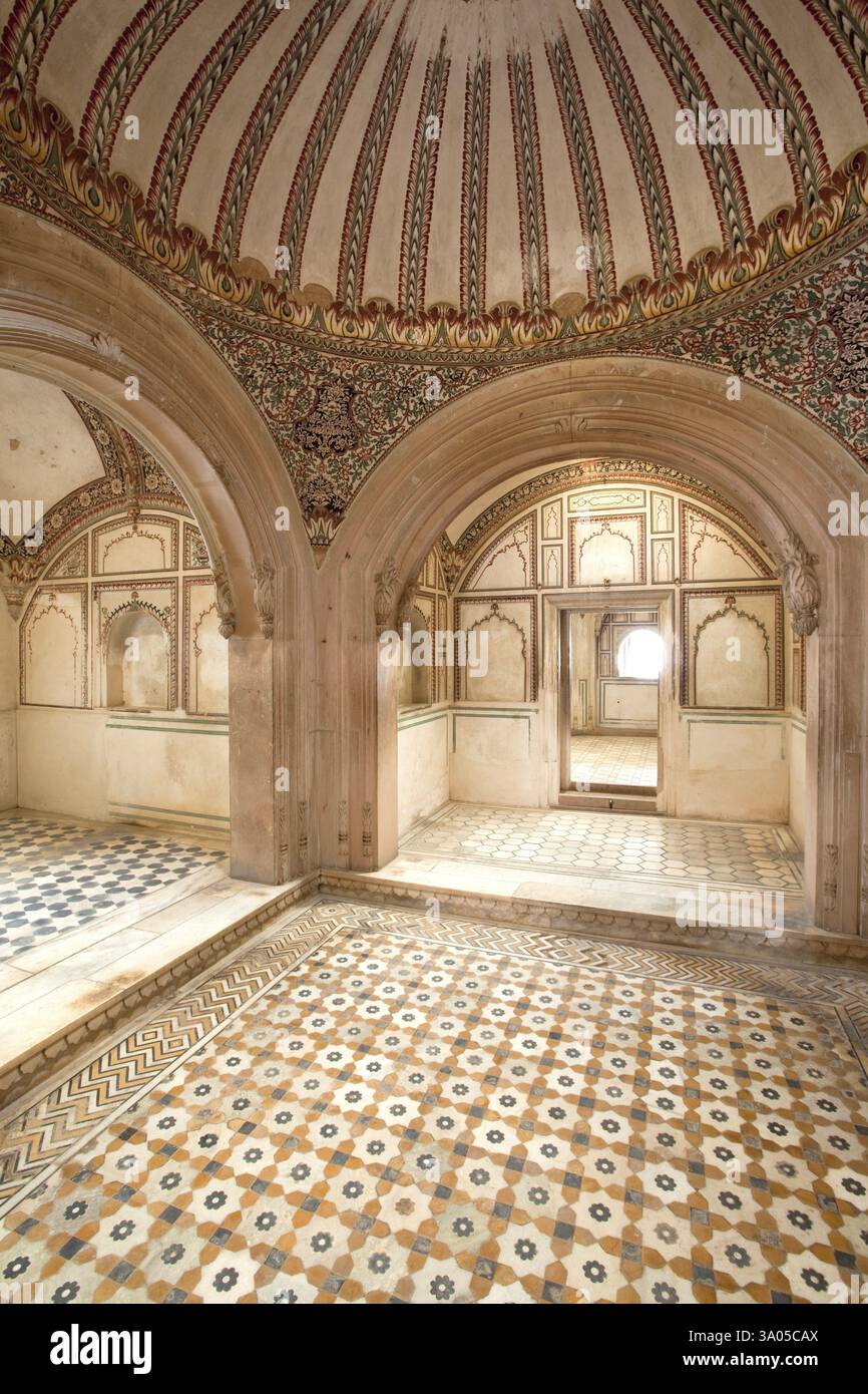 Hamam old bathroom and wall painting in Government museum, Bharatpur ...