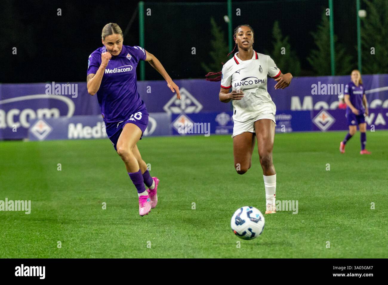 Kaja Erzen (Fiorentina Femminile) vs Chante-Mary Dompig (Milan Women ...