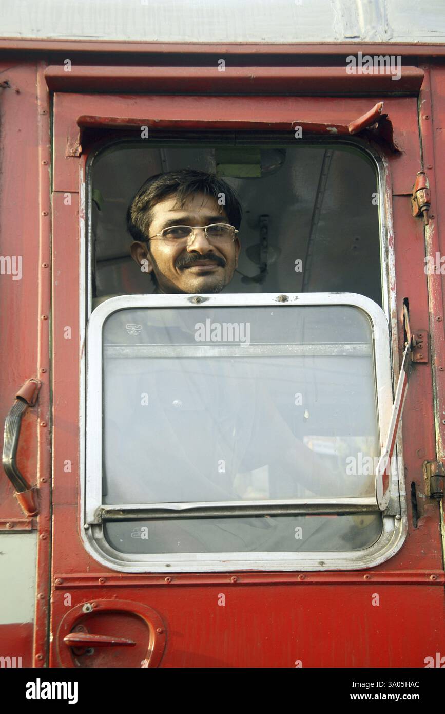 Bus driver smiling from his window, Borivali Railway Station, western ...