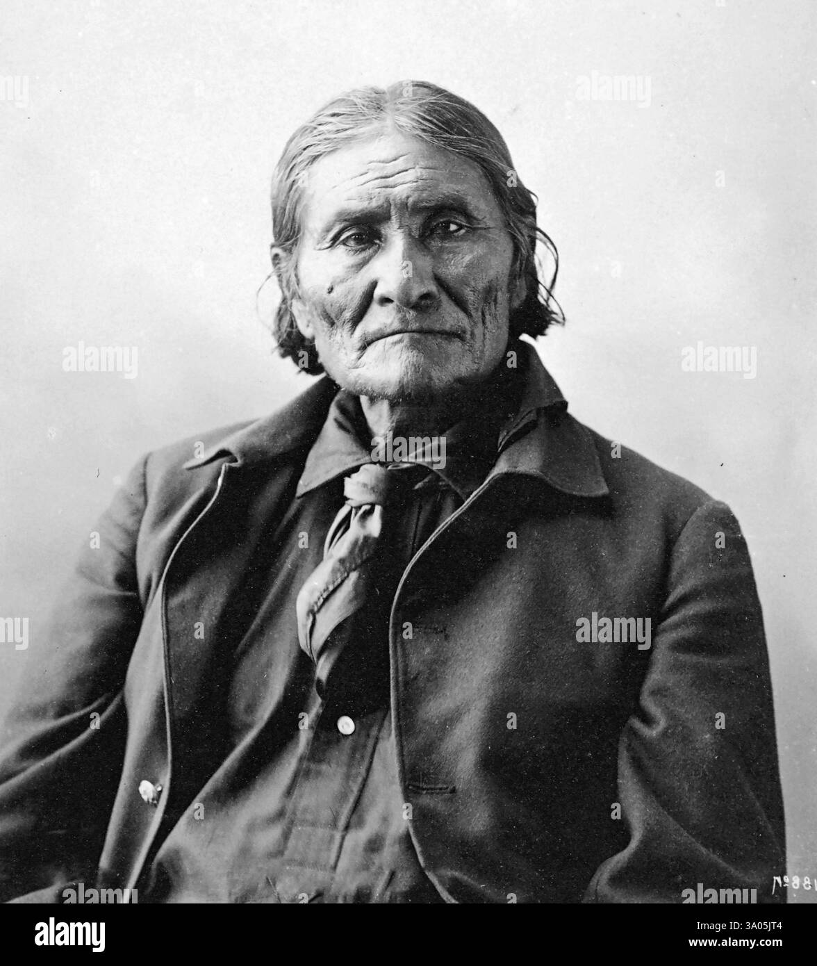 Gerónimo (1829 – 1909) military leader and medicine man from the ...