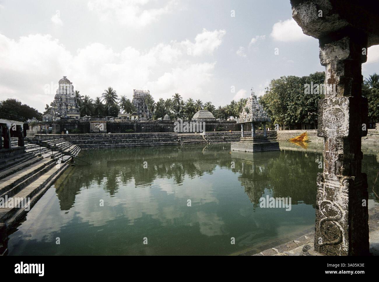Villianur temple hi-res stock photography and images - Alamy