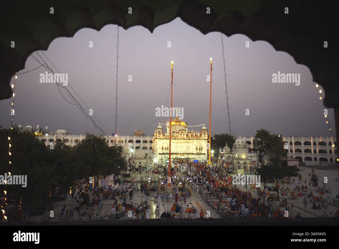 Illuminated Sachkhand Saheb Gurudwara for 300th year of Consecration of ...
