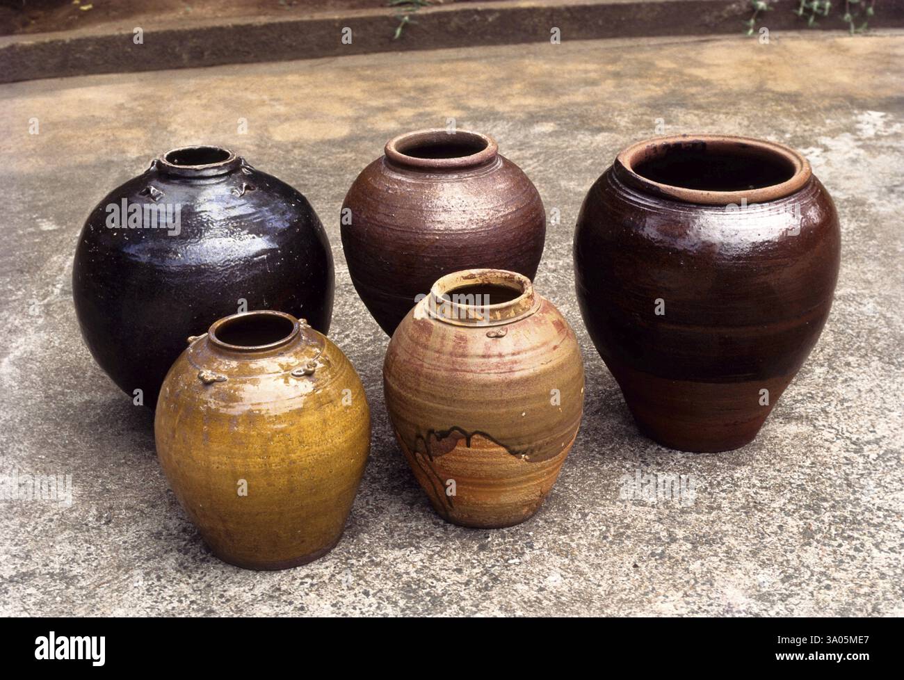 Traditional clay jars of nattukottai chettiar or nagarathar, Chettinad ...