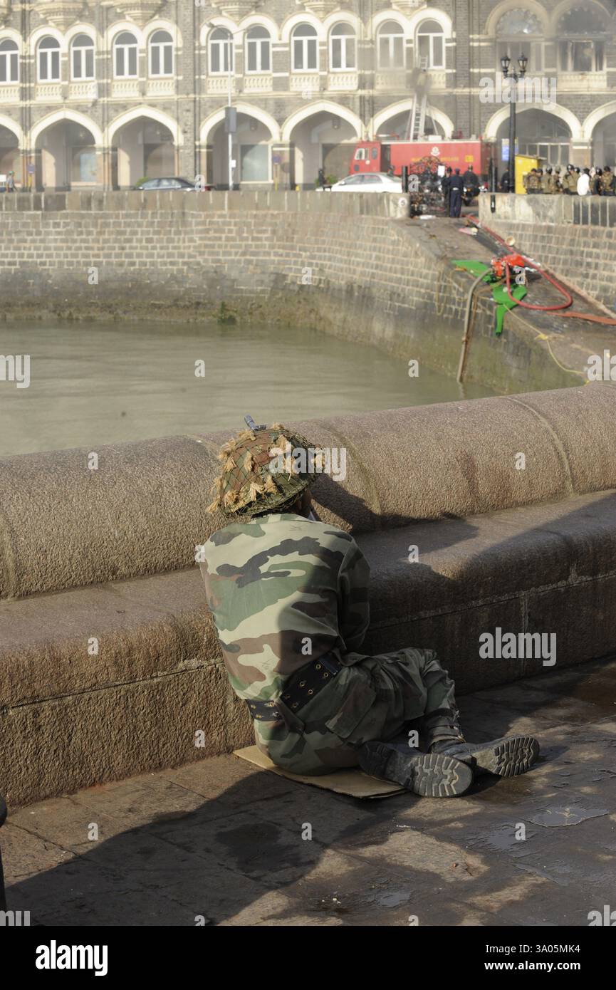 Army deputed at Gate way of India near Taj Mahal hotel after Terrorist ...