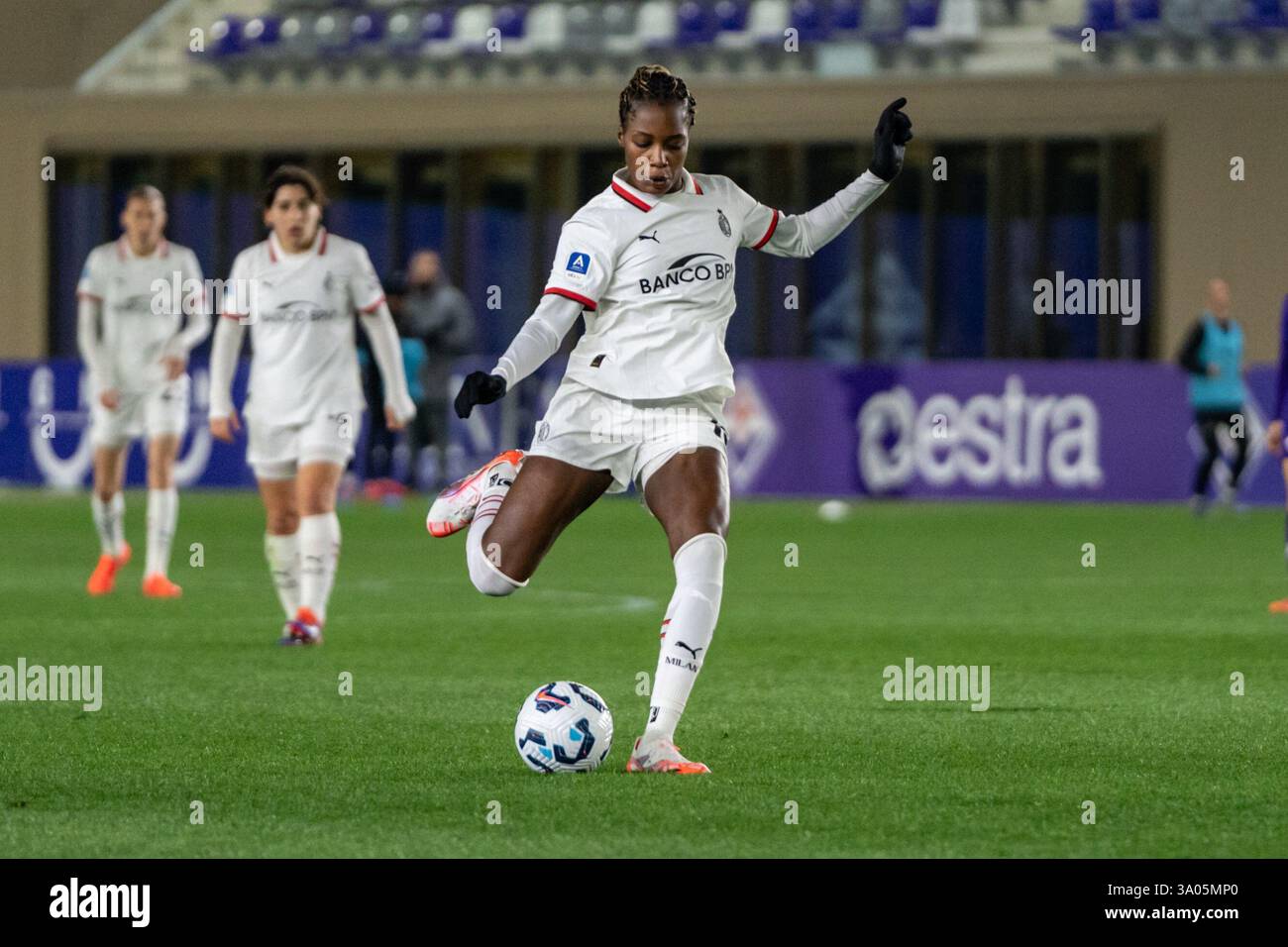 Florence, Italy, March 2nd 2025: Evelyn Ijeh (Milan Women) during the ...