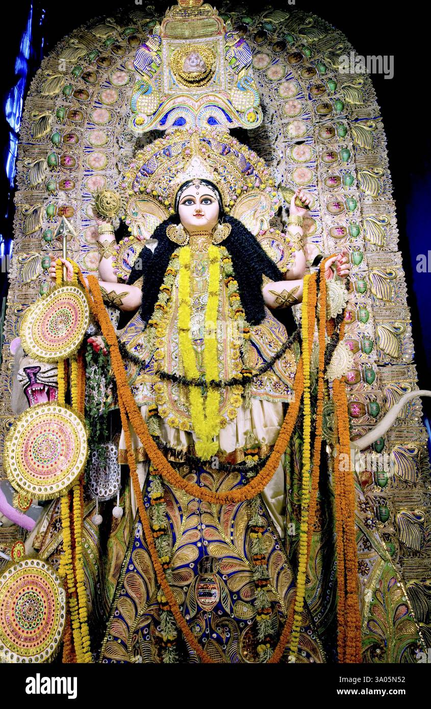 Mother goddess Durga image as Jagadhatri mother of universe, Calcutta ...