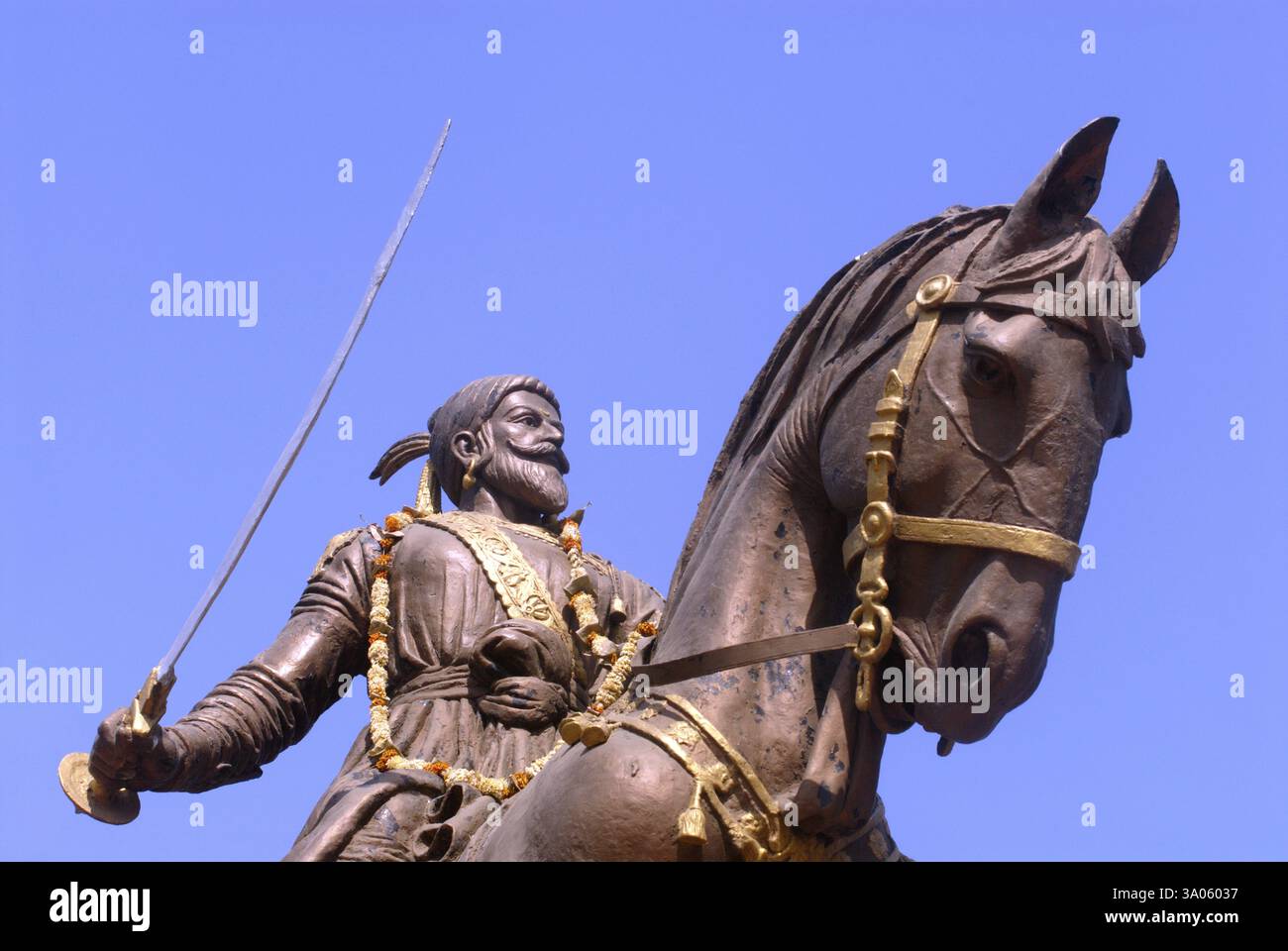 Equestrian Bronze statue of Maratha King Shivaji Maharaj at Masunda ...