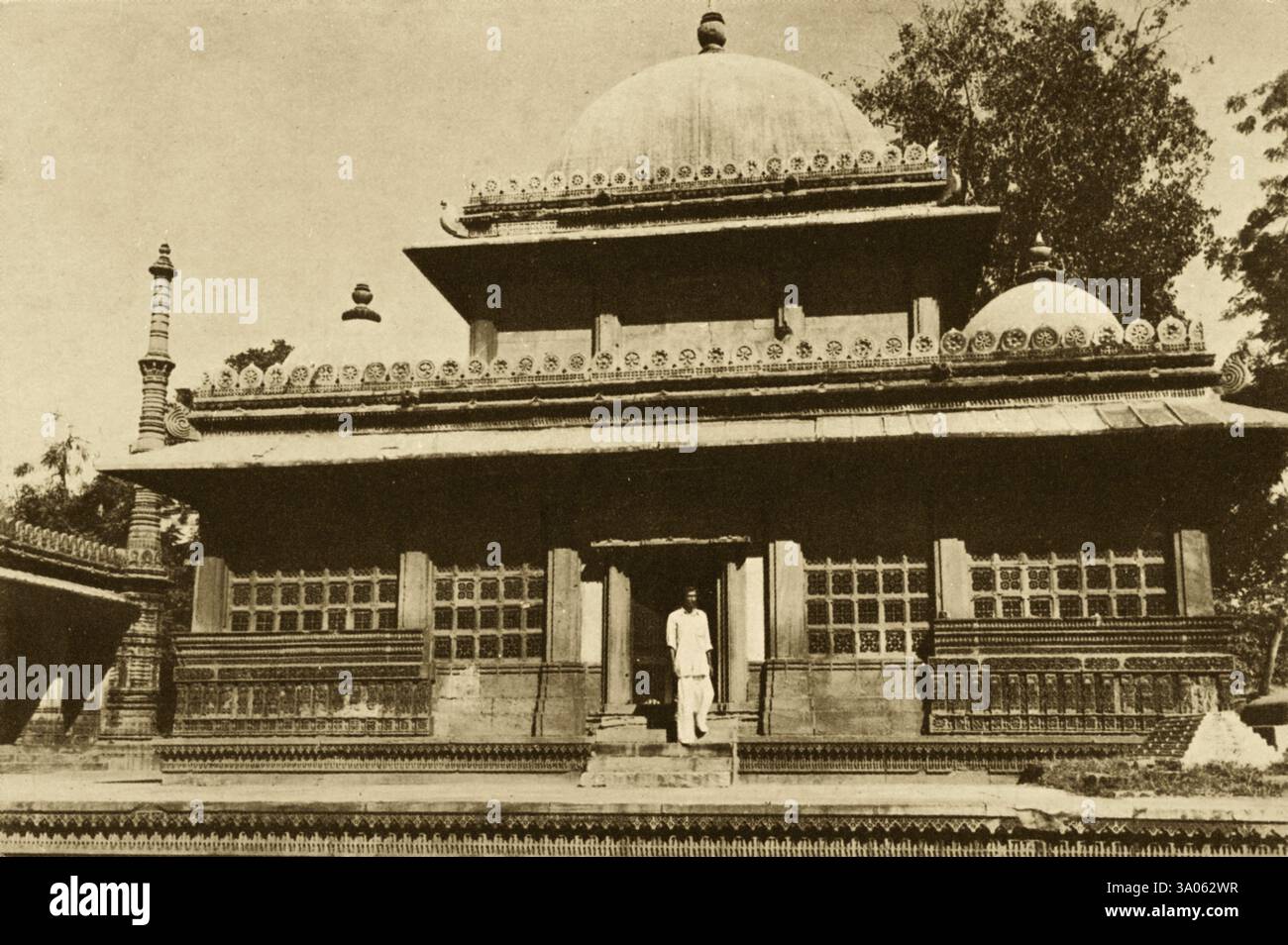 Old picture postcard of rani sipri stone tomb, Ahmedabad, Gujarat ...
