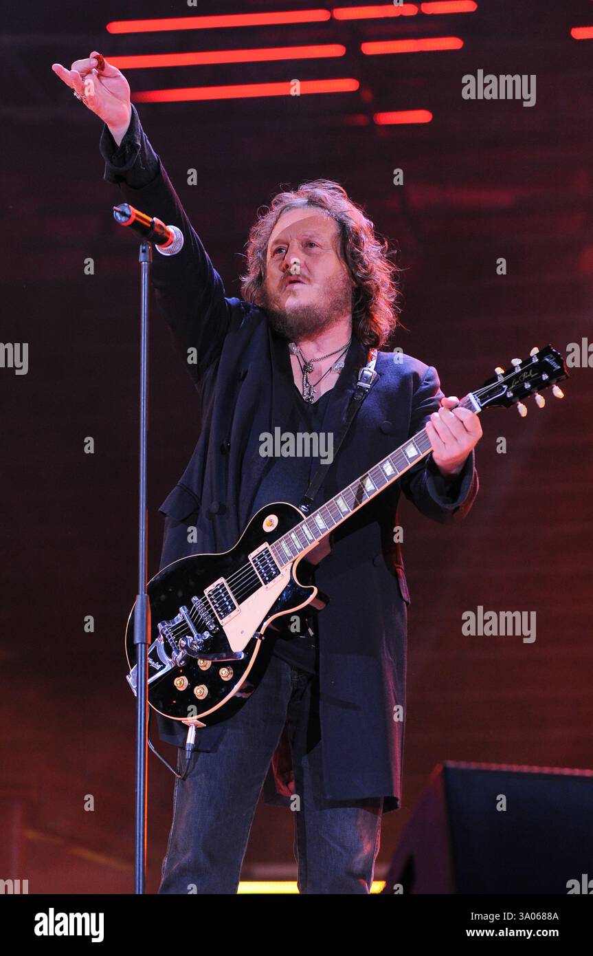 Verona Italy 07/06/2009: Zucchero Fornaciari,Italian singer, during the ...
