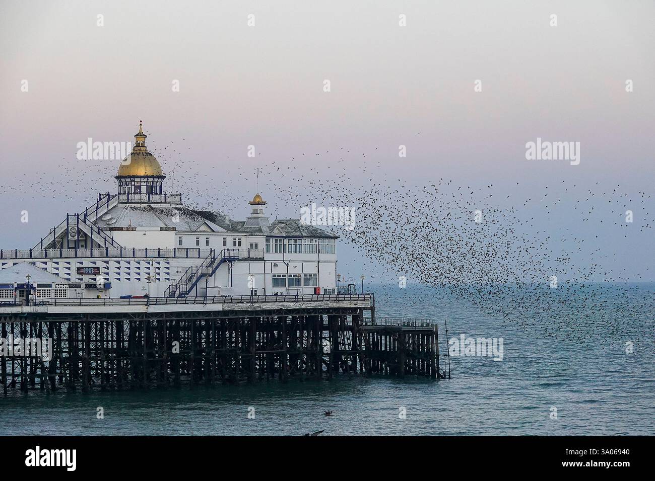 Eastbourne Pier, Eastbourne. 02nd March 2025. A beautiful end to the ...