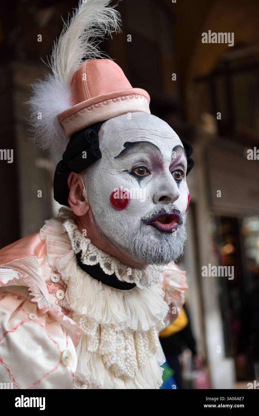 VENICE CARNIVAL 2025 CREDITS: ANDREAP AOLETTI Stock Photo - Alamy