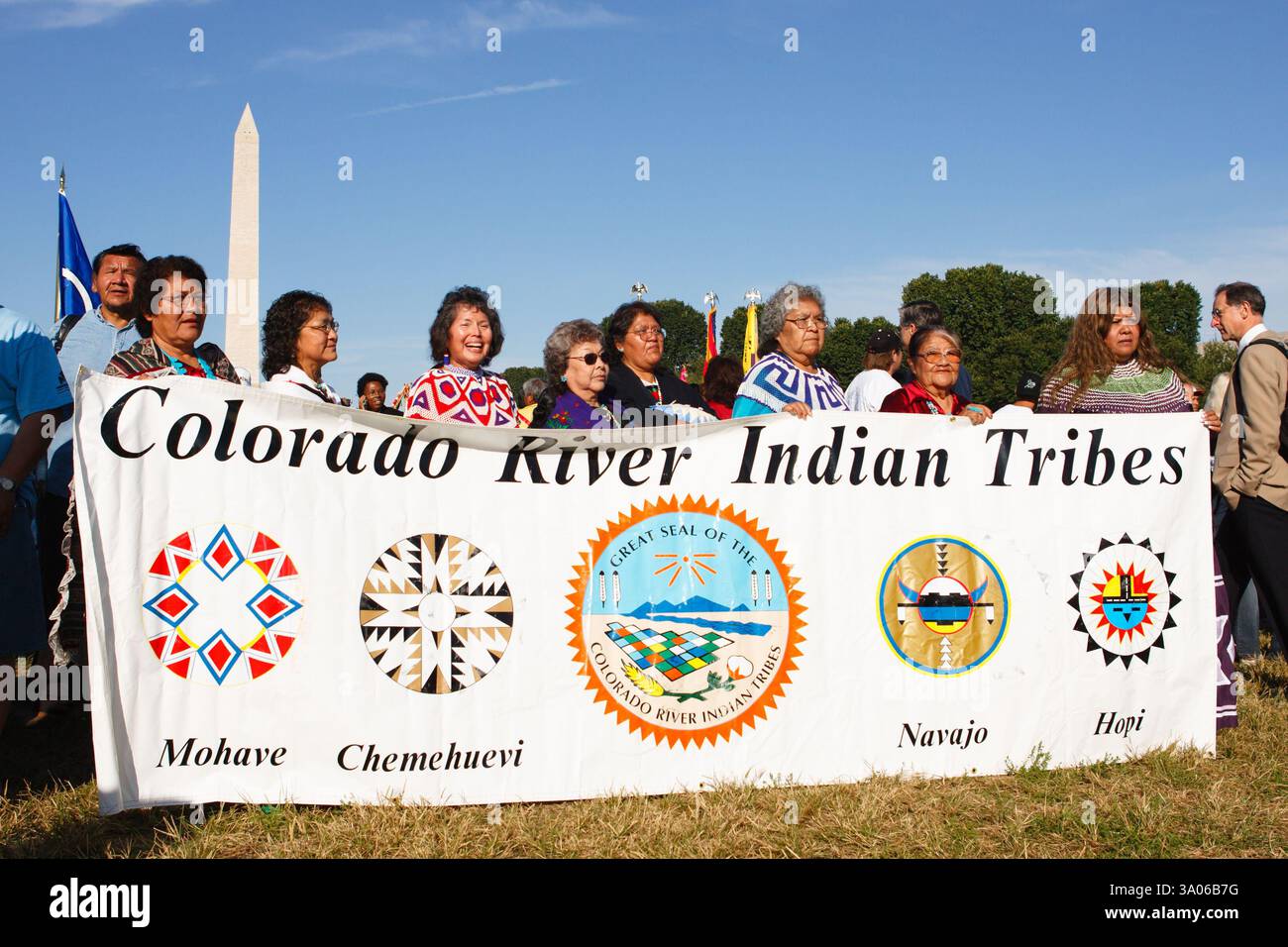 Colorado river indian tribes hi-res stock photography and images - Alamy