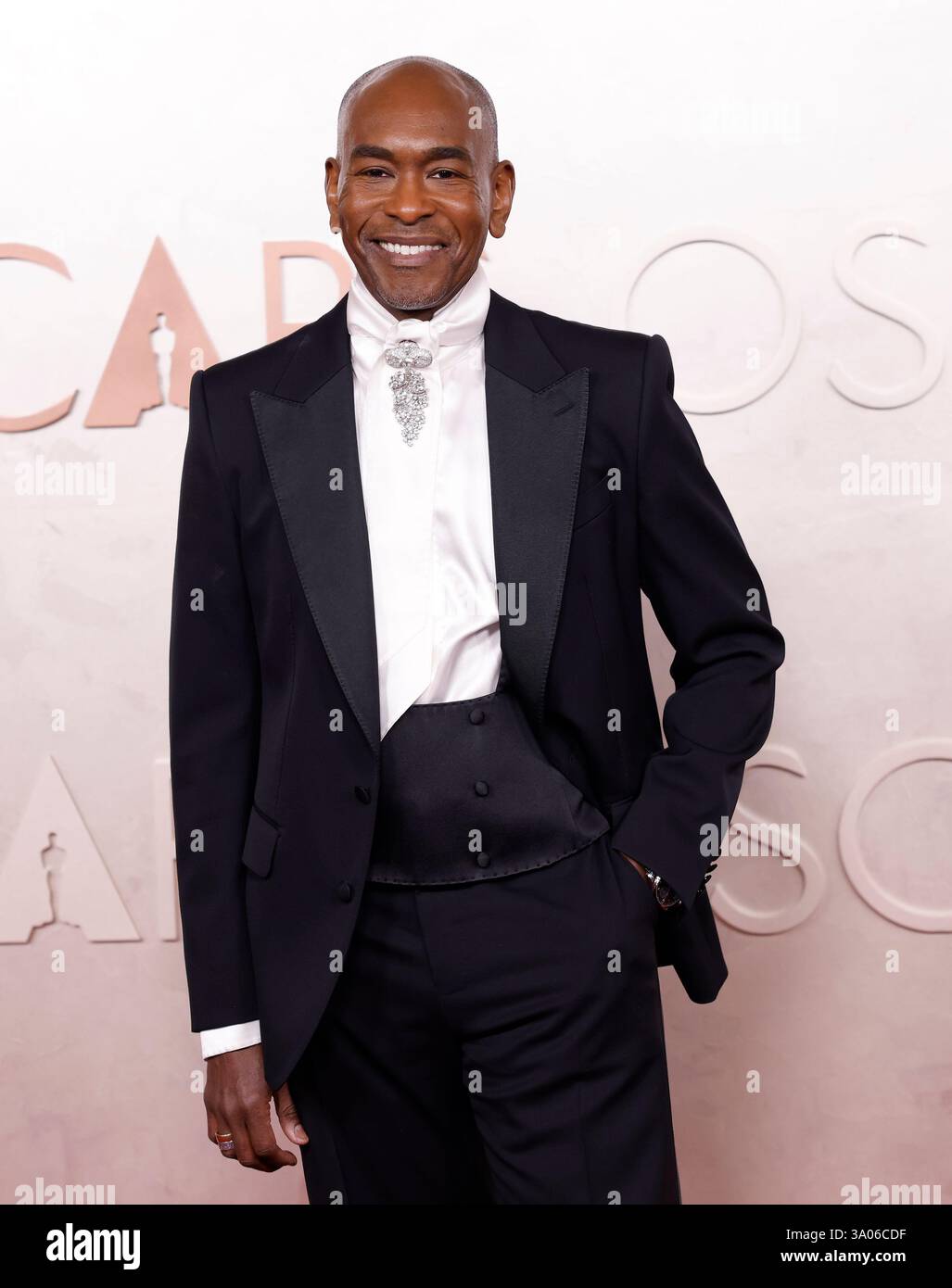 Paul Tazewell arrives on the red carpet for the 97th Academy Awards in ...