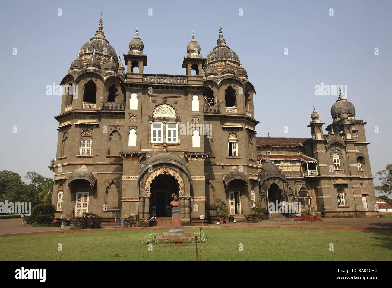 Shahu maharaj hi-res stock photography and images - Alamy