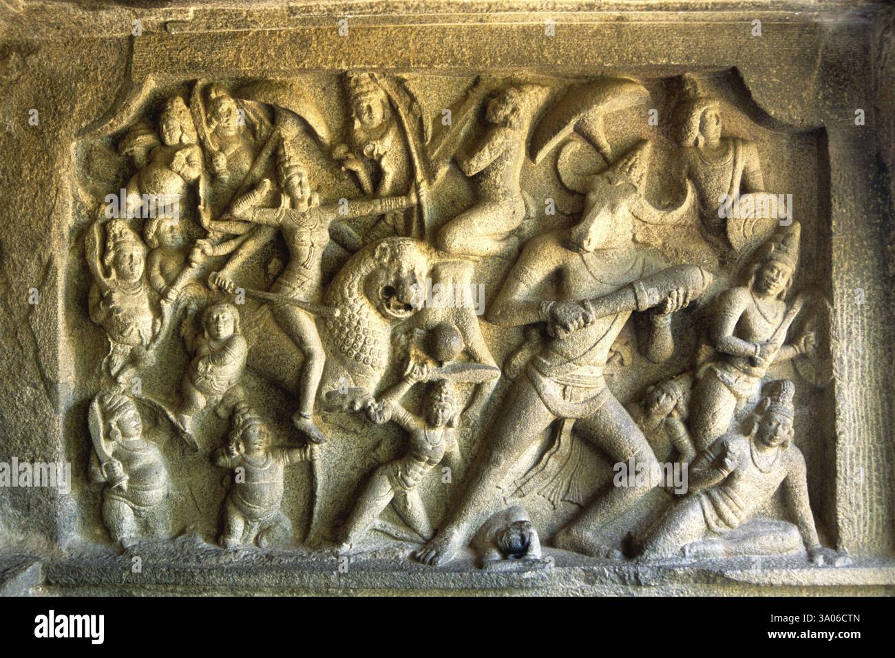 Statues in mahishamardini cave in Mahabalipuram Mamallapuram, Tamil ...