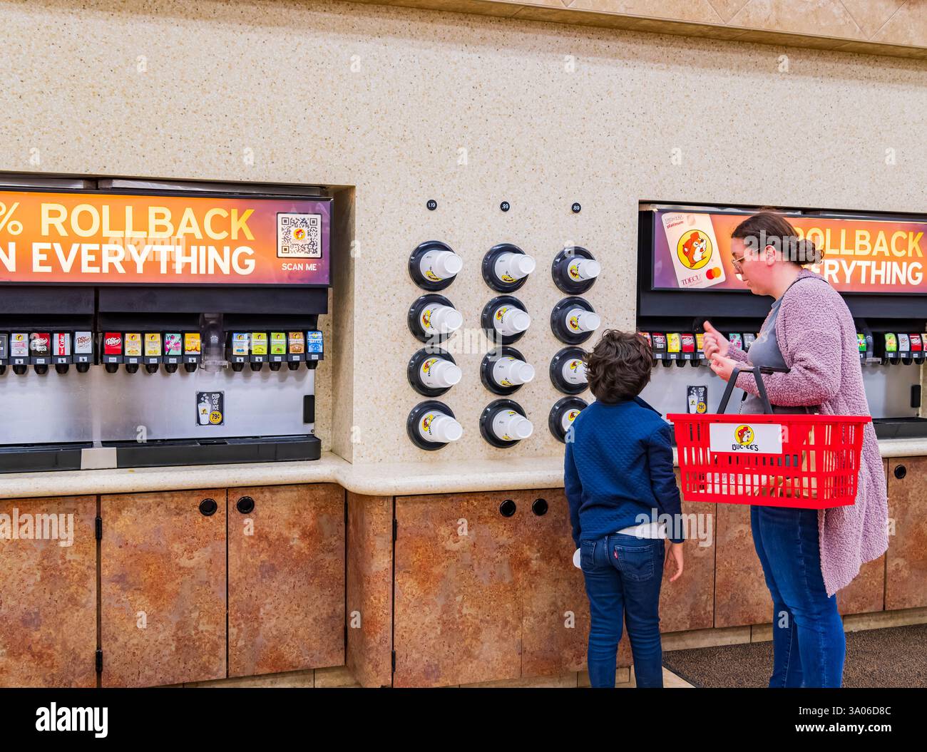 Austin buc ees hi-res stock photography and images - Alamy