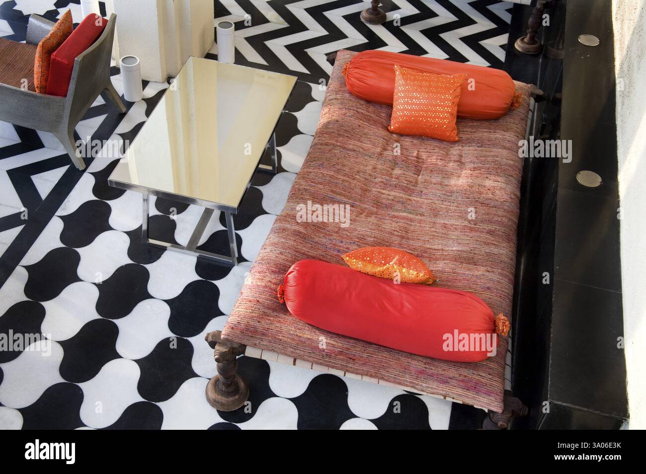 Luxury Royal setup, Rich Palace Hotel, Village Delwada, Udaipur ...