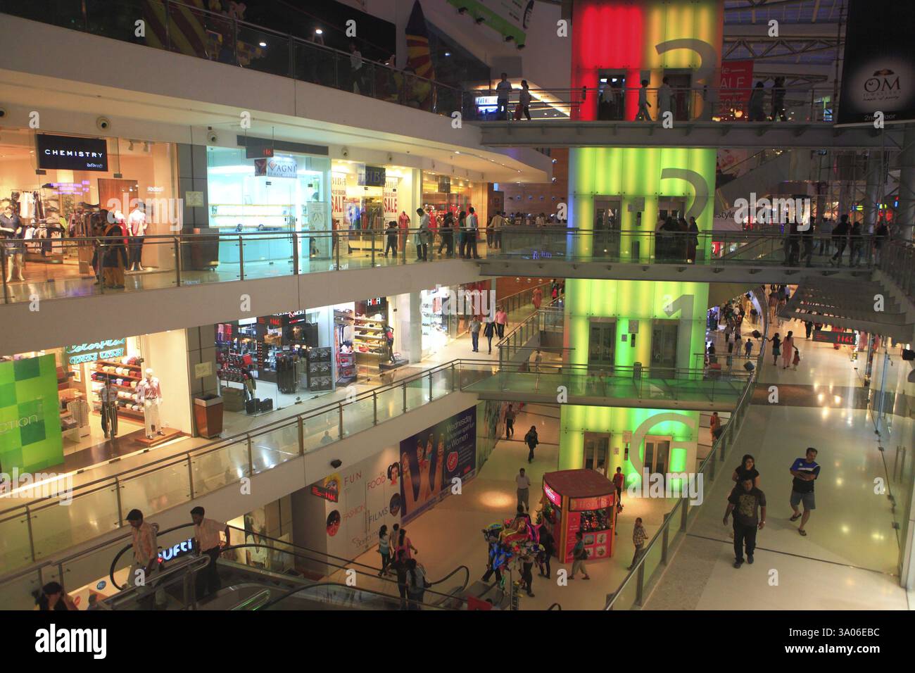 Oberoi shopping mall at Goregaon Mumbai Maharashtra India Asia Stock Photo - Alamy