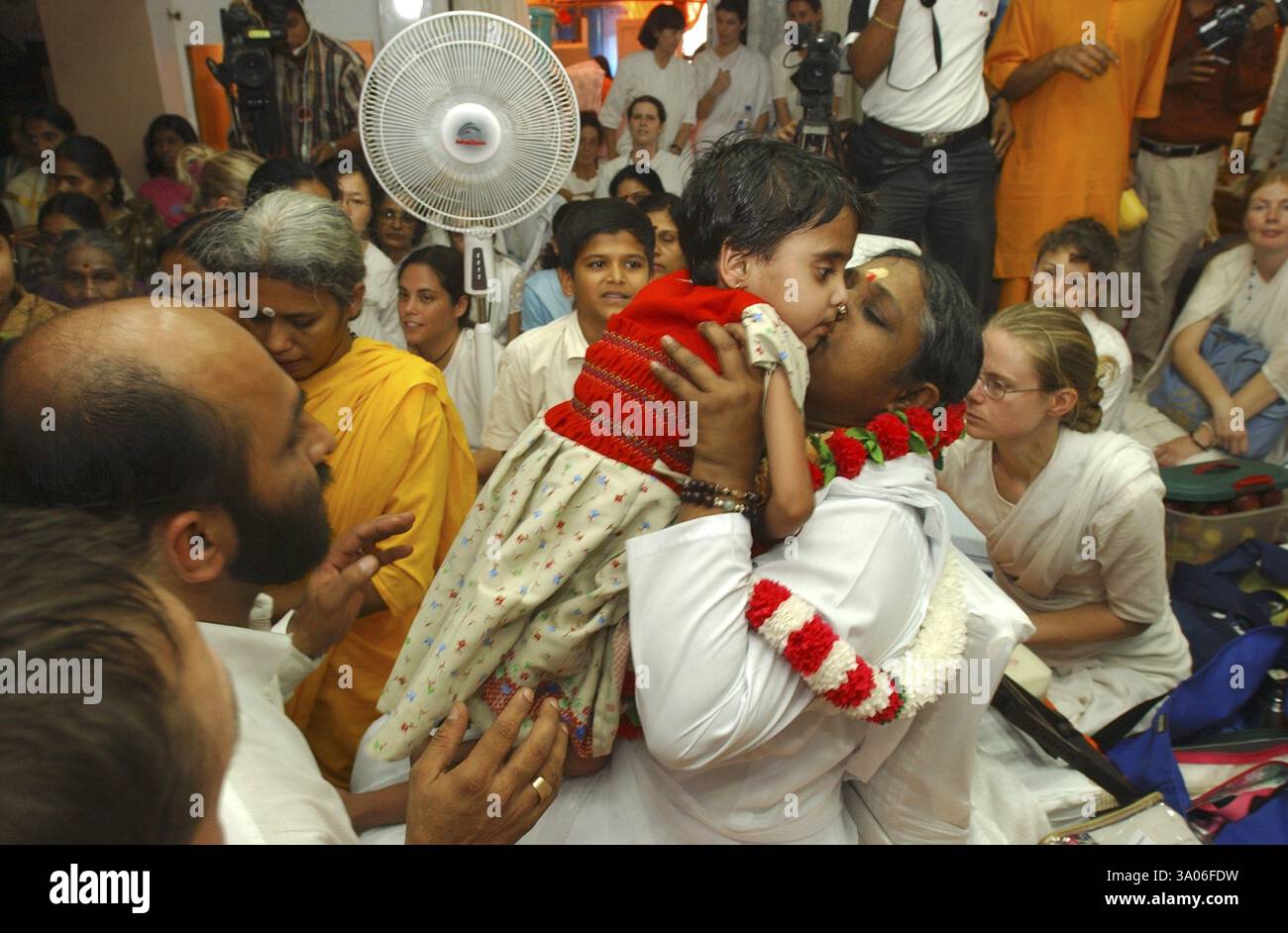 Maa amritanandamayi amma spiritual leader, India NO MR Stock Photo - Alamy