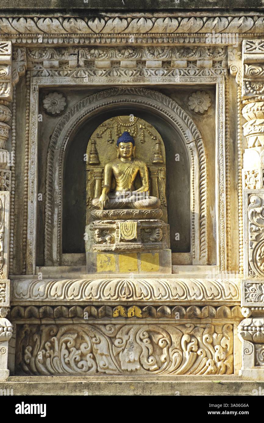 Statue of Gautam Buddha, UNESCO World Heritage Mahabodhi temple ...
