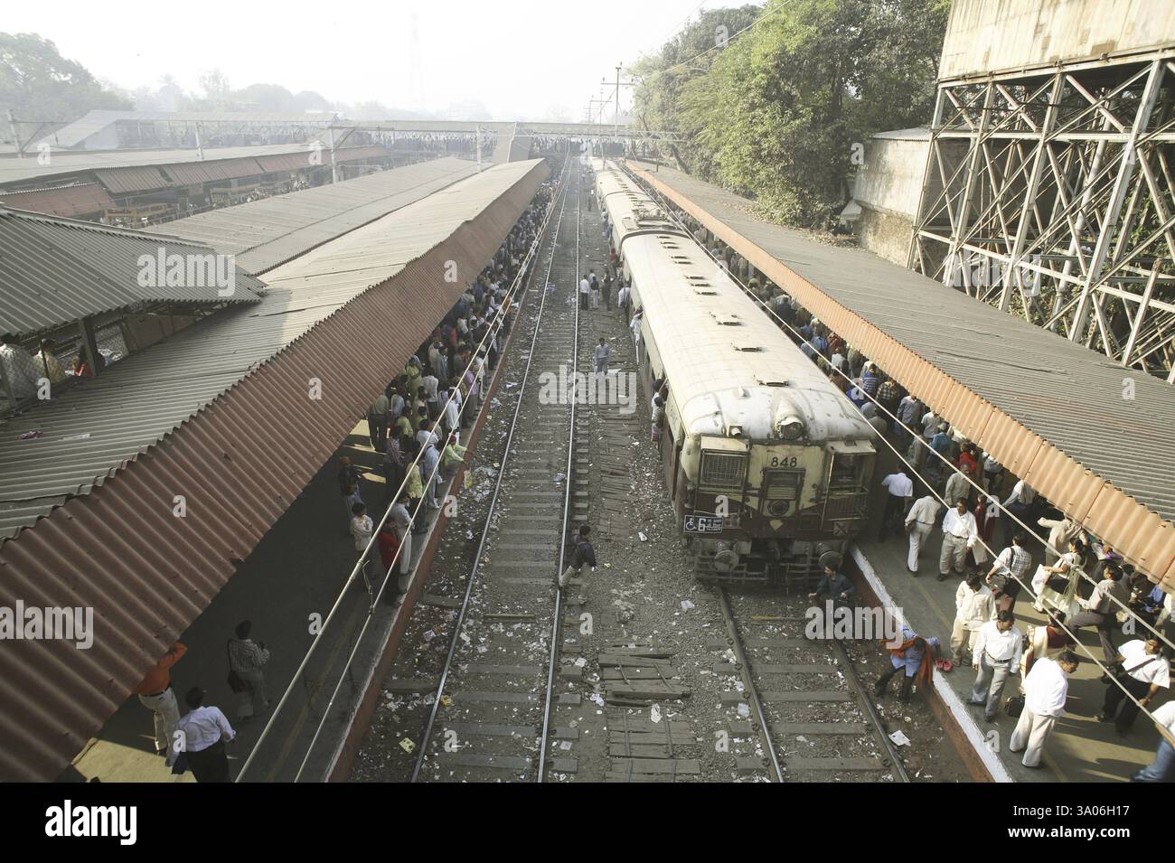 Trains Railways, Bombay Local train stop on Borivali Railway Station, Bombay Mumbai, Maharashtra ...