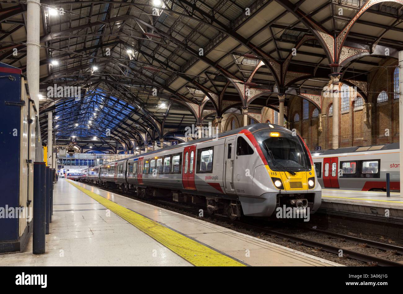 Greater Anglia class 720 electric train 720115 at London Liverpool ...