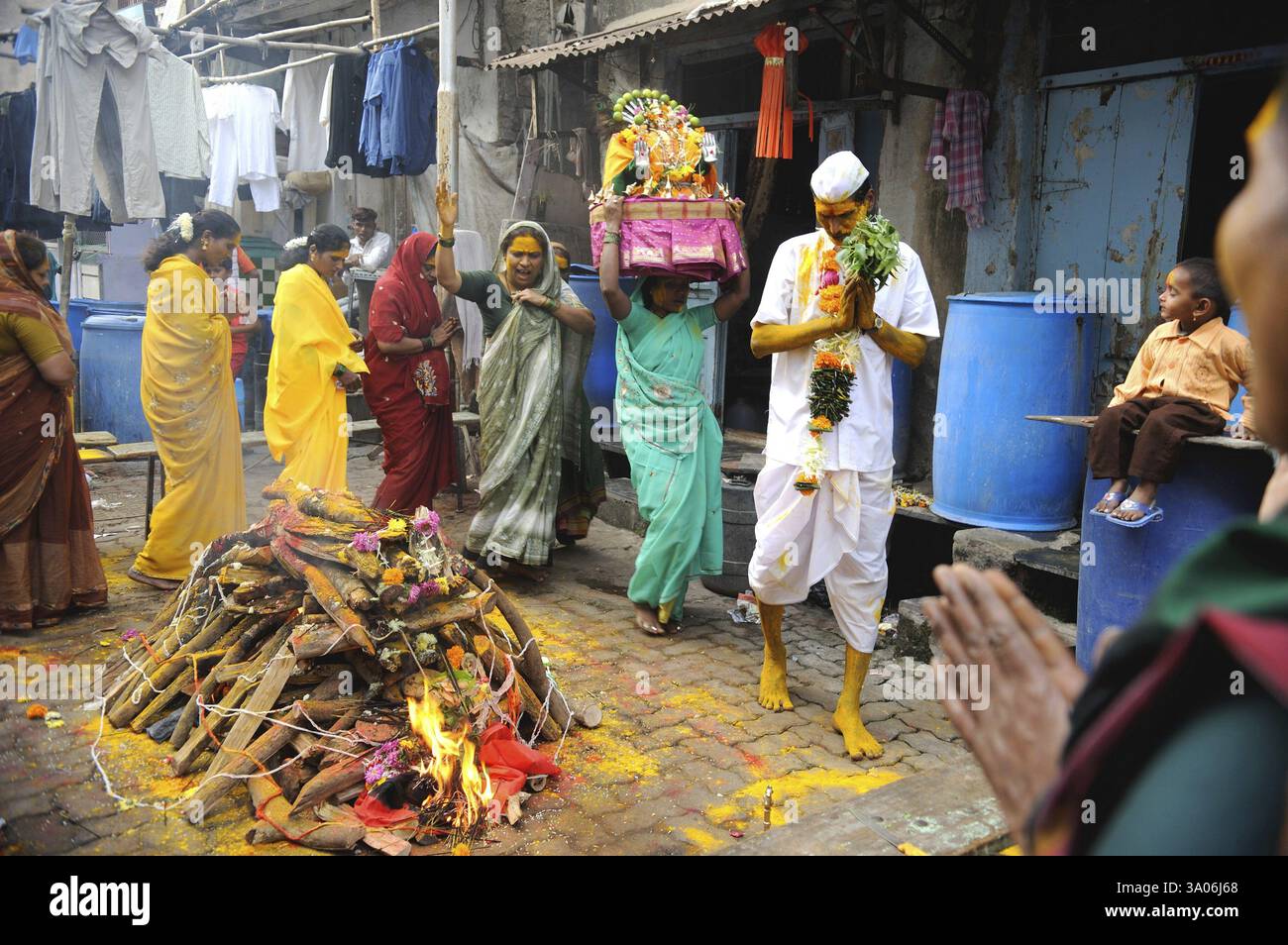 India red light district hi-res stock photography and images - Alamy