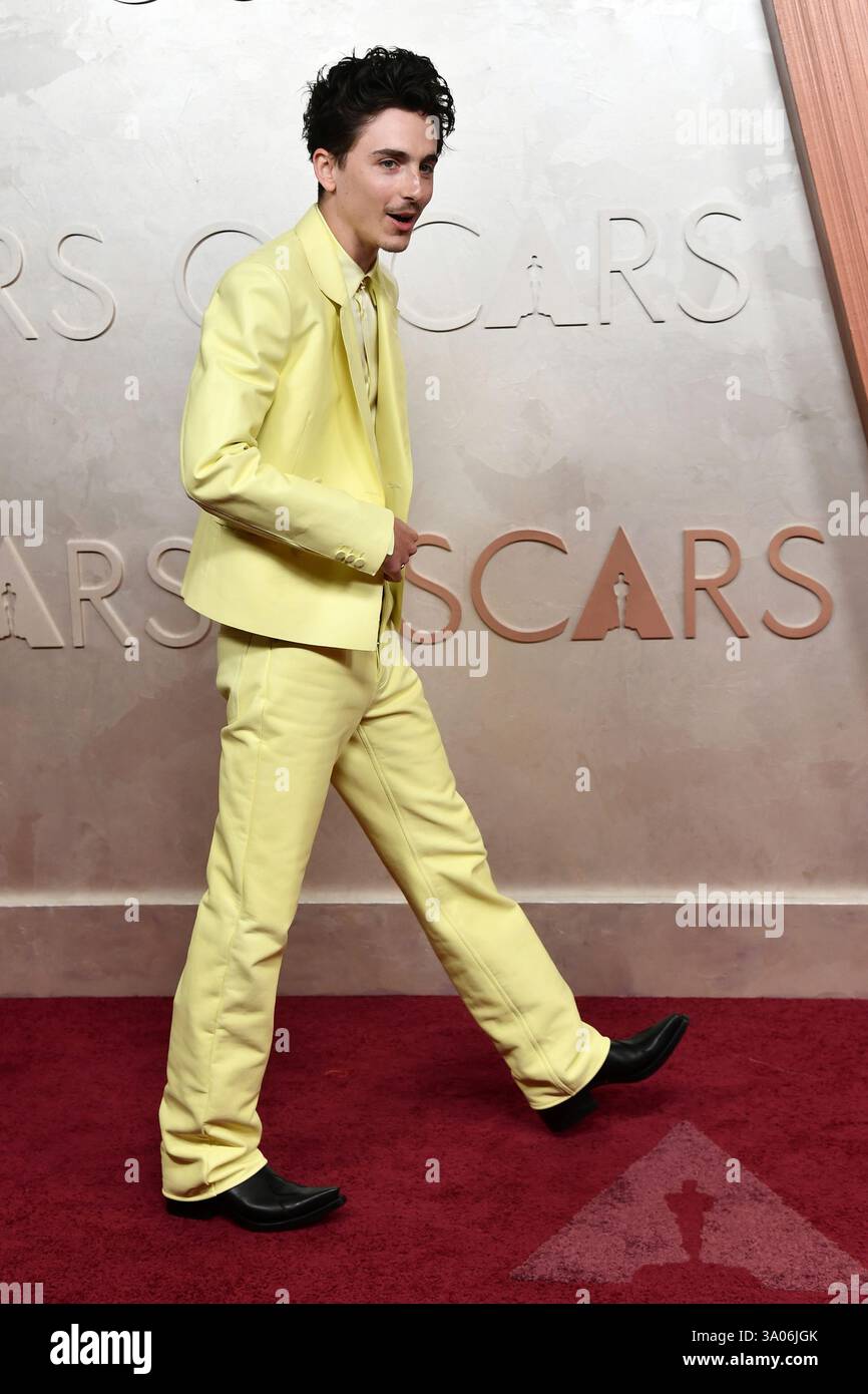 Timothee Chalamet arrives at the Oscars on Sunday, March 2, 2025, at ...