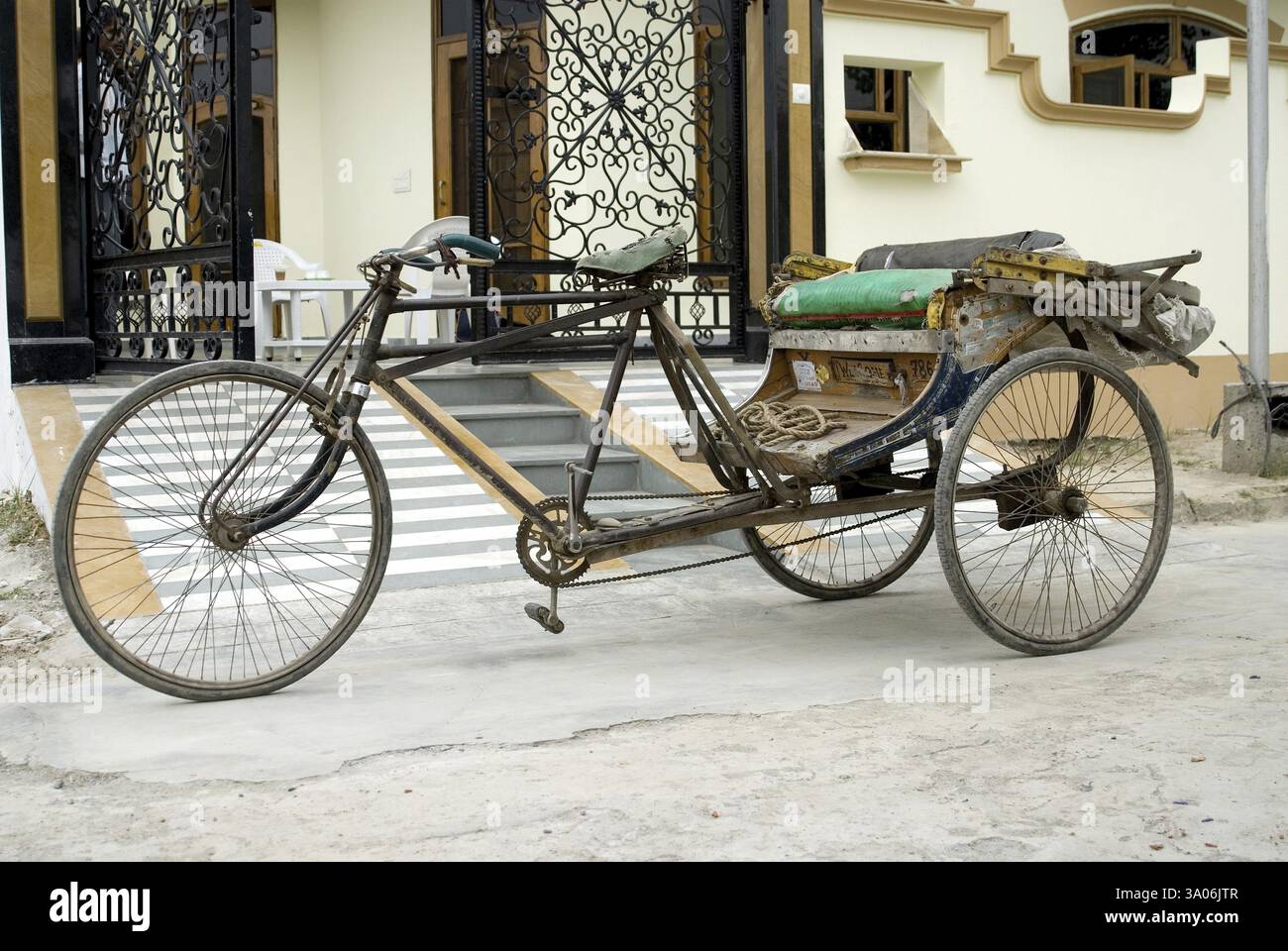 TriCycle rickshaw, Amritsar, Punjab, India, Asia Stock Photo - Alamy