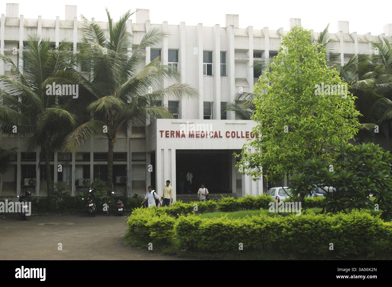 Terna Medical College at New Bombay now Navi Mumbai, Maharashtra, India ...