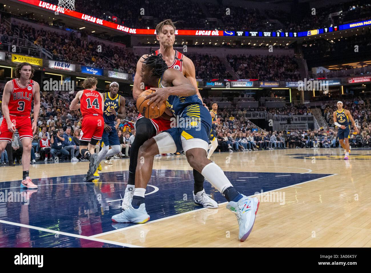 Indiana Pacers forward Aaron Nesmith drives into Chicago Bulls forward ...