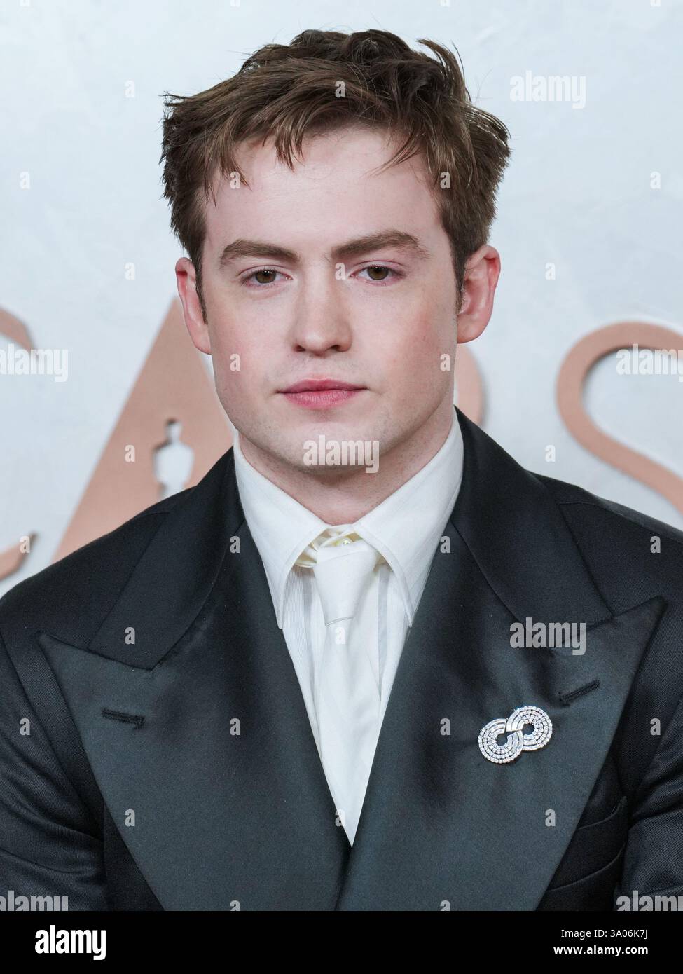 Los Angeles, USA. 02nd Mar, 2025. Kit Connor walking on the red carpet ...