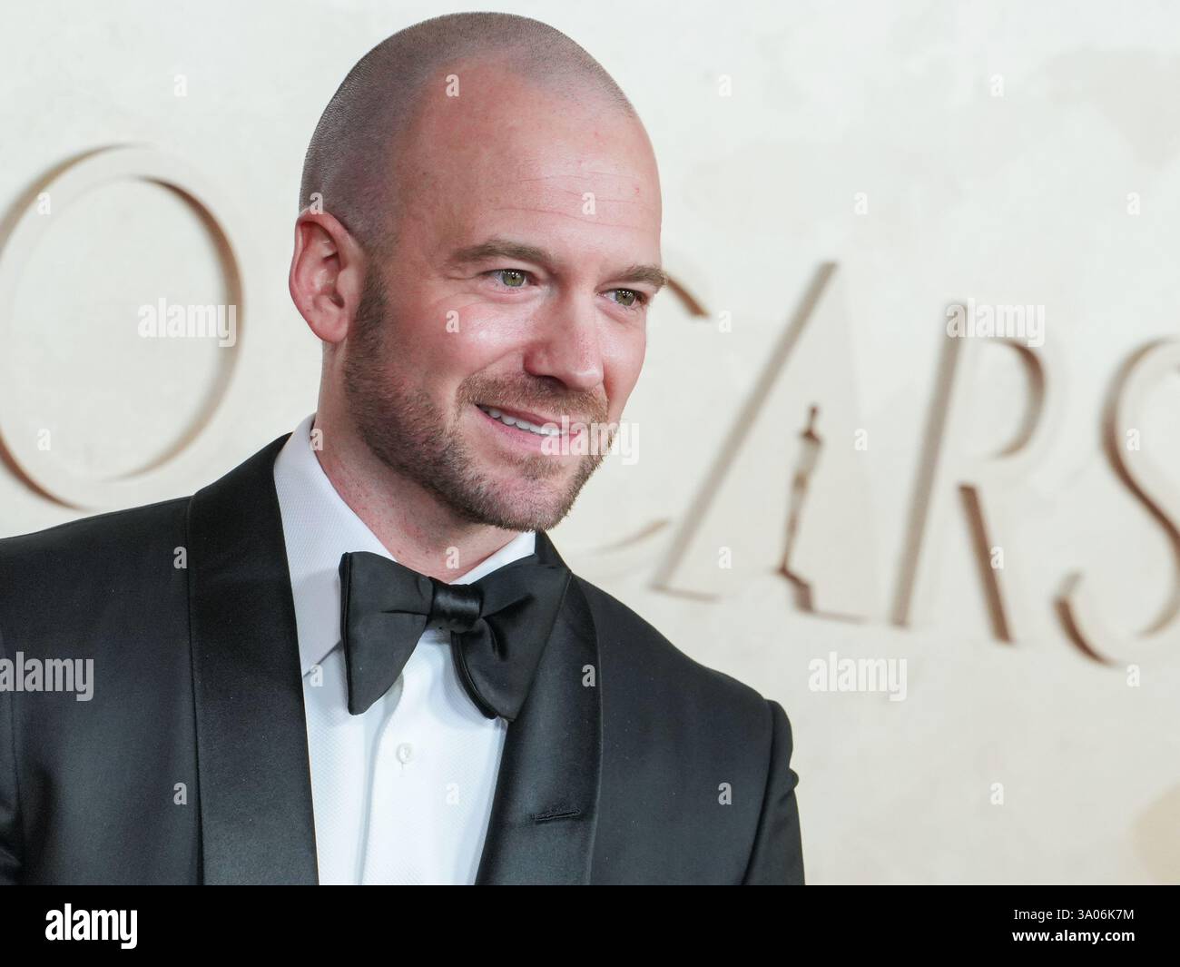 Sean Evans walking on the red carpet at the The 97th Academy Awards ...