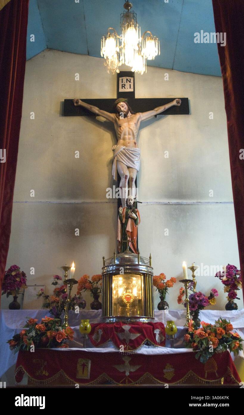 Altar, St. Thomas church at Kokkamangalam or kokkothamangalam, Kerala ...