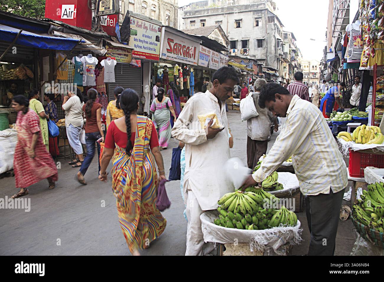 Street scene, Sadashiv lane, Charni Road, Bombay Mumbai, Maharashtra ...