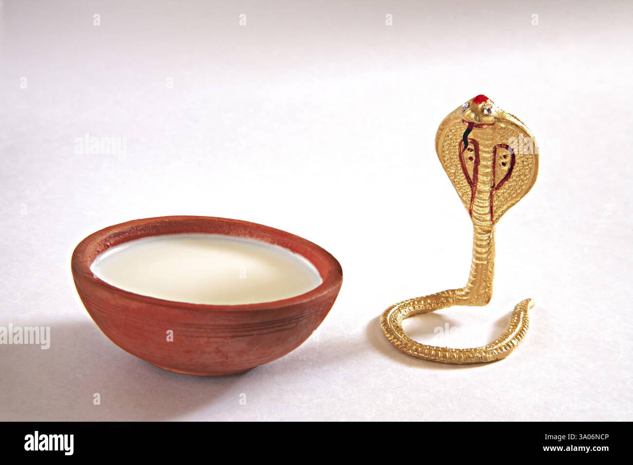 Snakes of maharashtra hi-res stock photography and images - Alamy