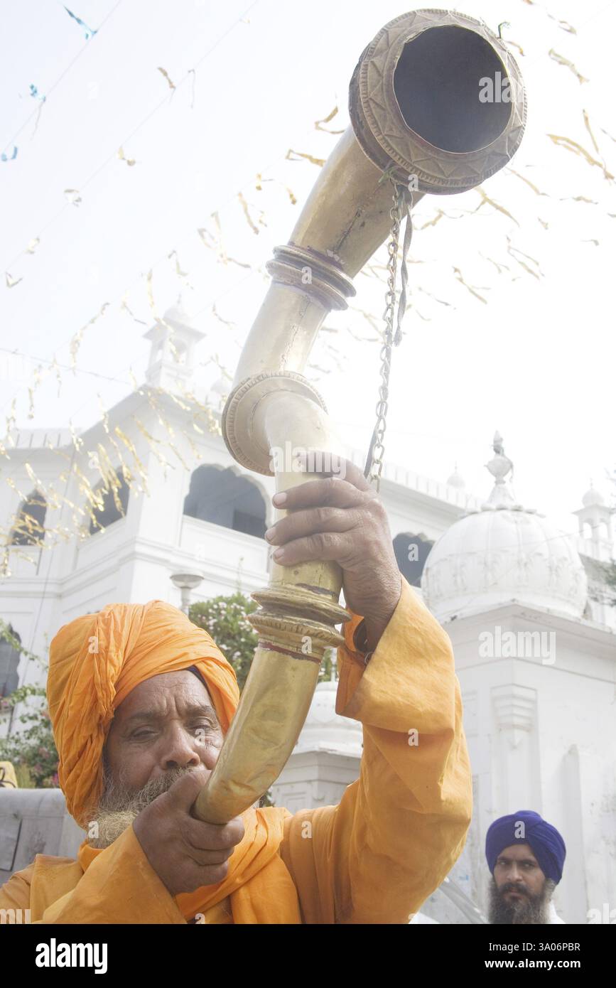 Guru Ramdas Jayanti celebration, Swarn Mandir Golden temple, Amritsar ...