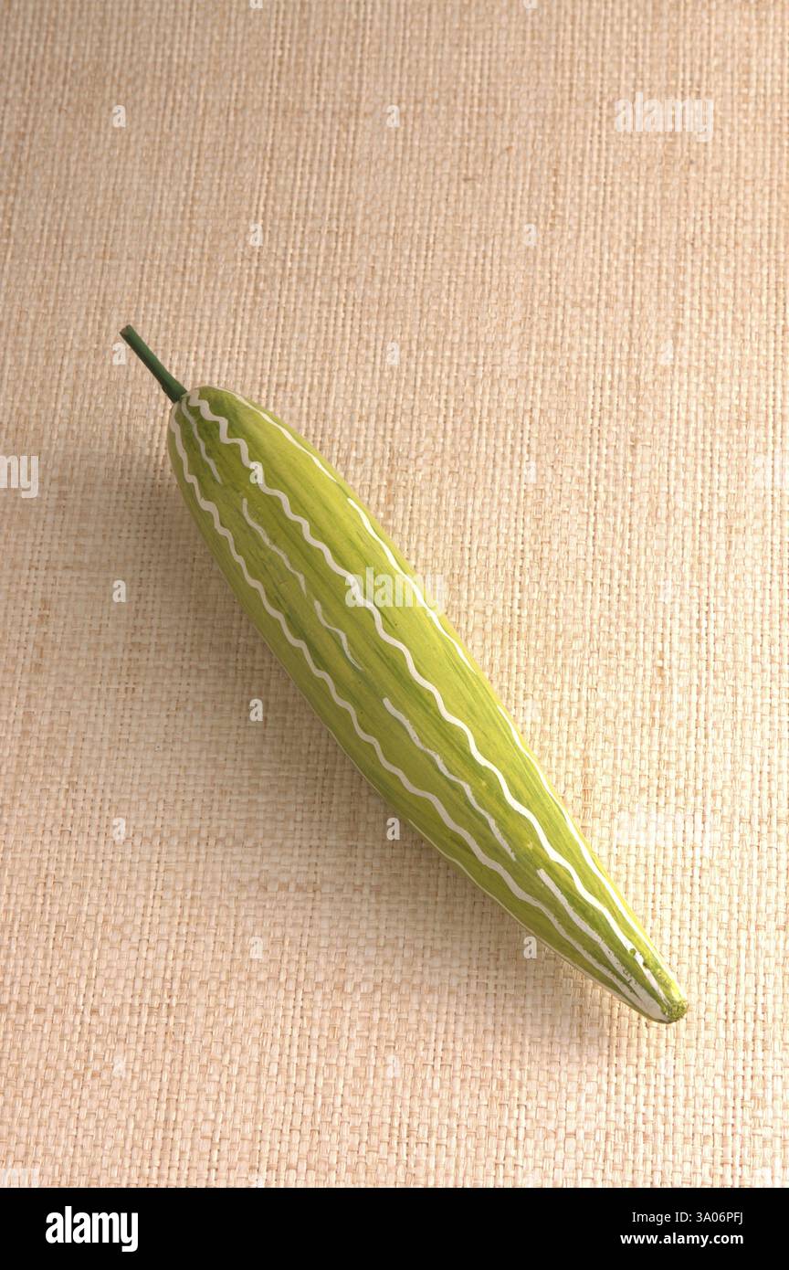 Vegetable, English Name Snake Gourd Botanical Name Trichosanthes aguina ...