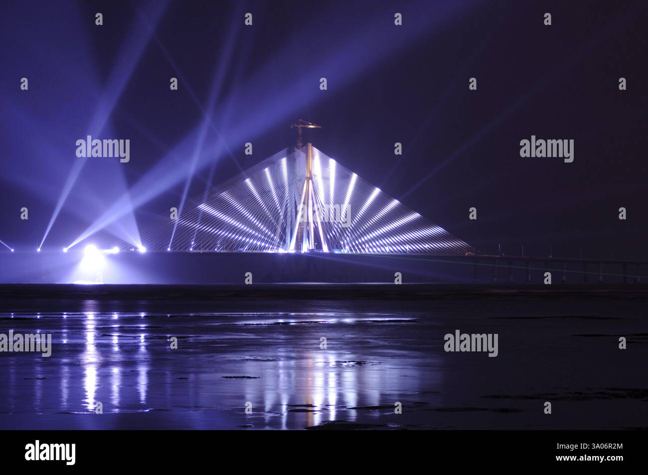Bandra Worli sealink known rajiv gandhi bridge laser light show on opening day, Bombay Mumbai ...