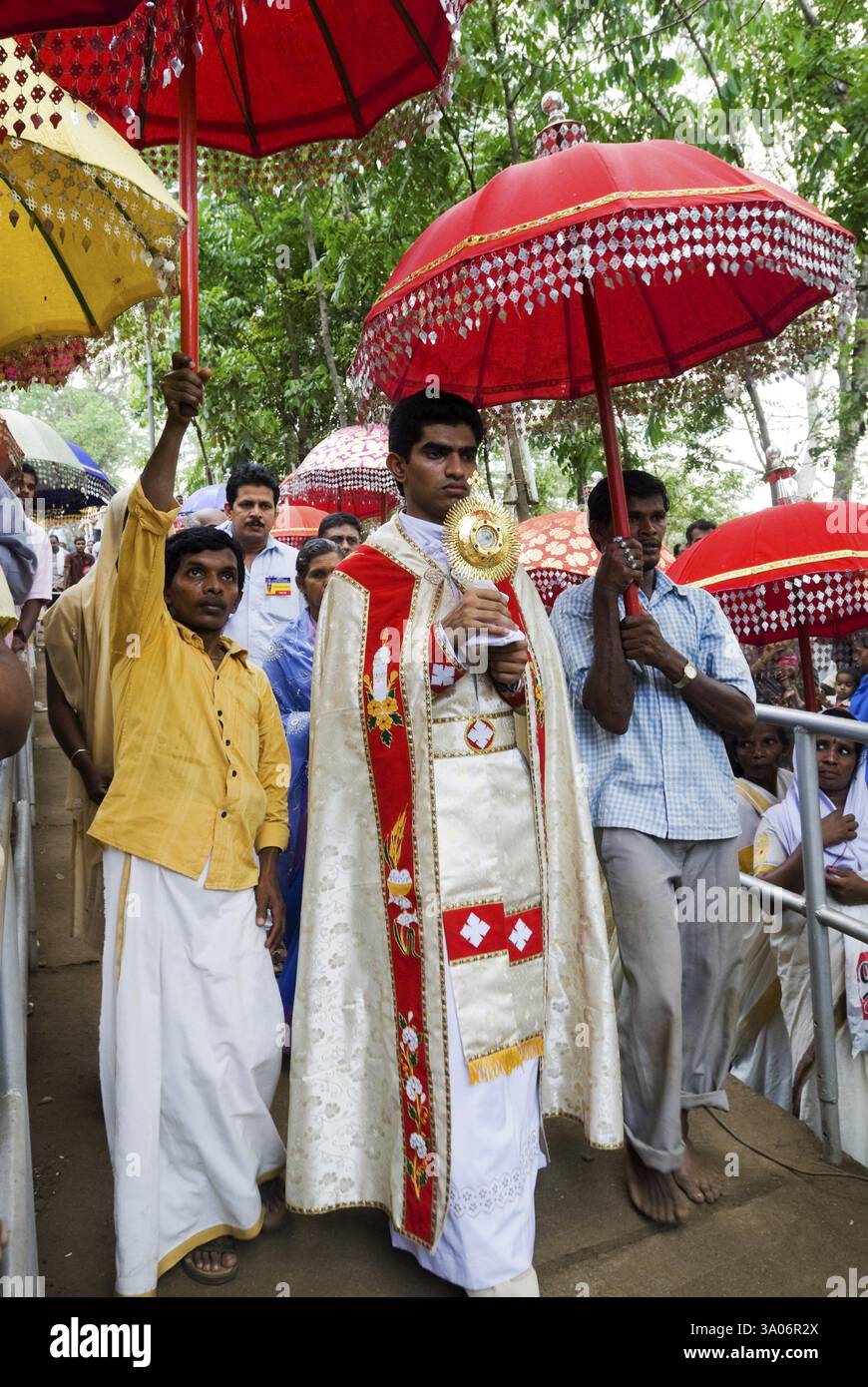 Procession, annual Malayattur Kurussumudi Perunal festival of Saint ...